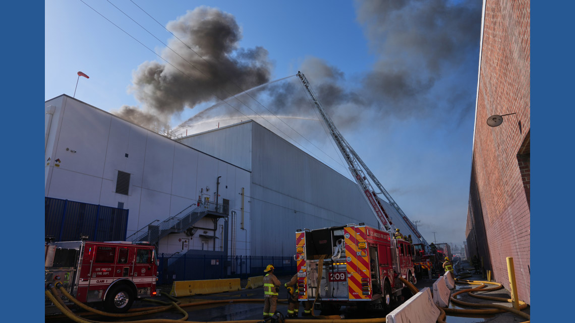 Los Angeles warehouse fire prompts shelter-in-place orders due to ...