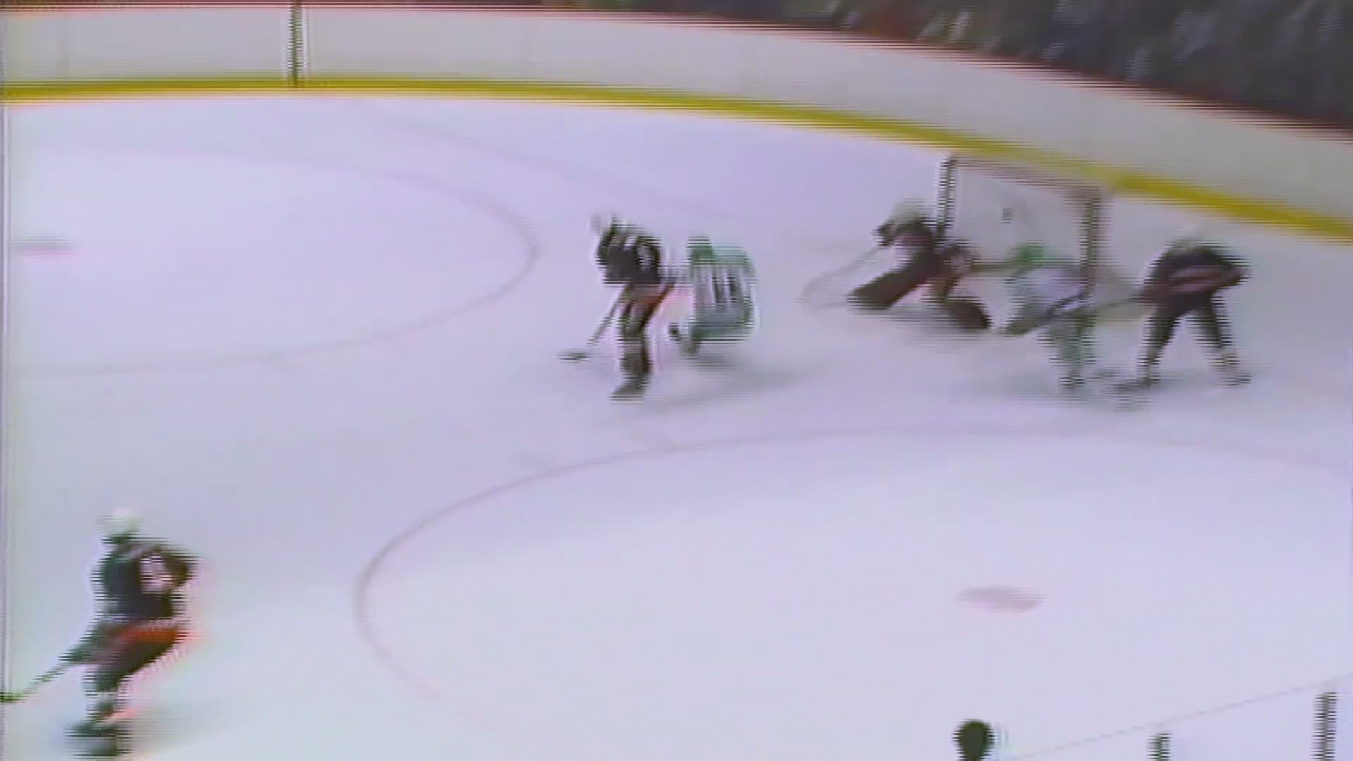 Joe Murphy won the Stanley Cup and played 15 NHL seasons. Then he ...