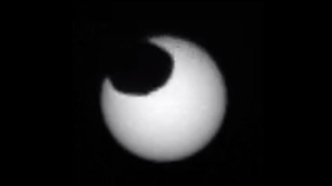 NASA's Curiosity rover saw two solar eclipses from Mars in March ...