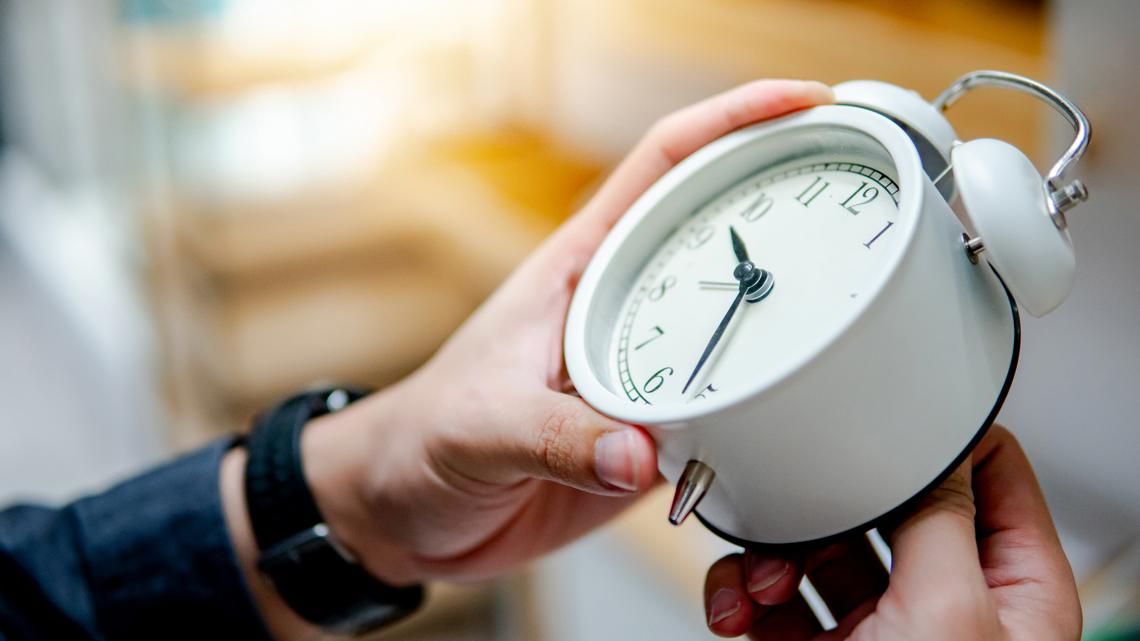 Daylight saving time: When do clocks 'spring forward?' | king5.com