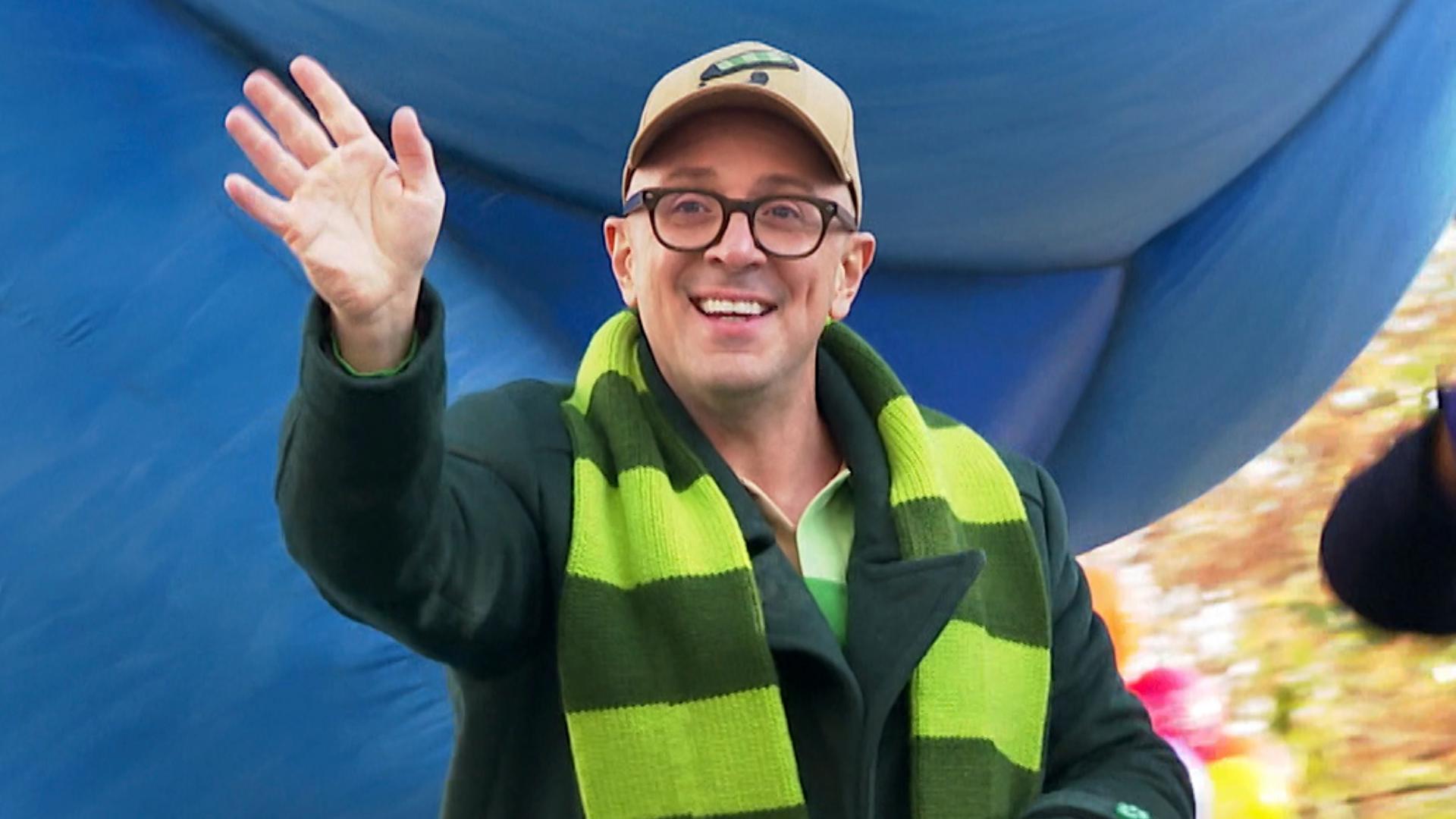 Steve Burns to launch podcast for grown fans | king5.com