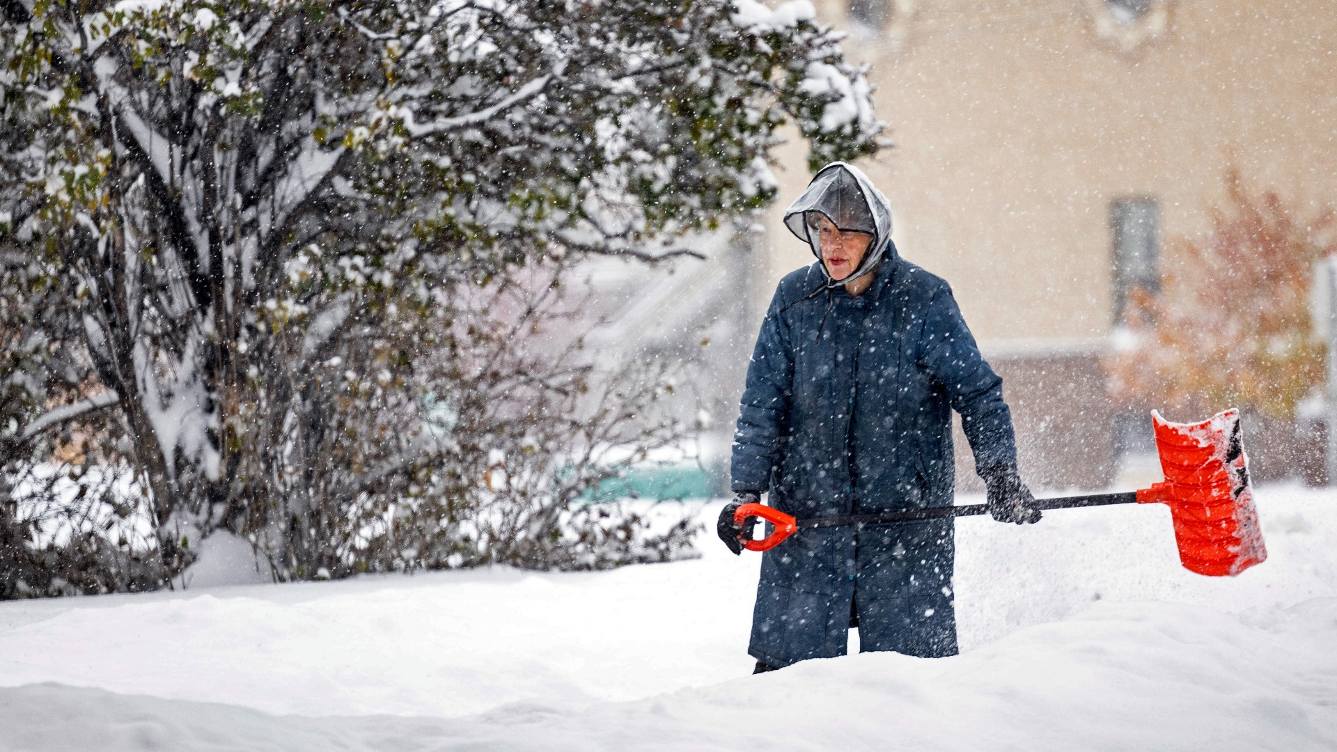 1st winter storm of season: Montana sees up to 1 foot of snow | king5.com