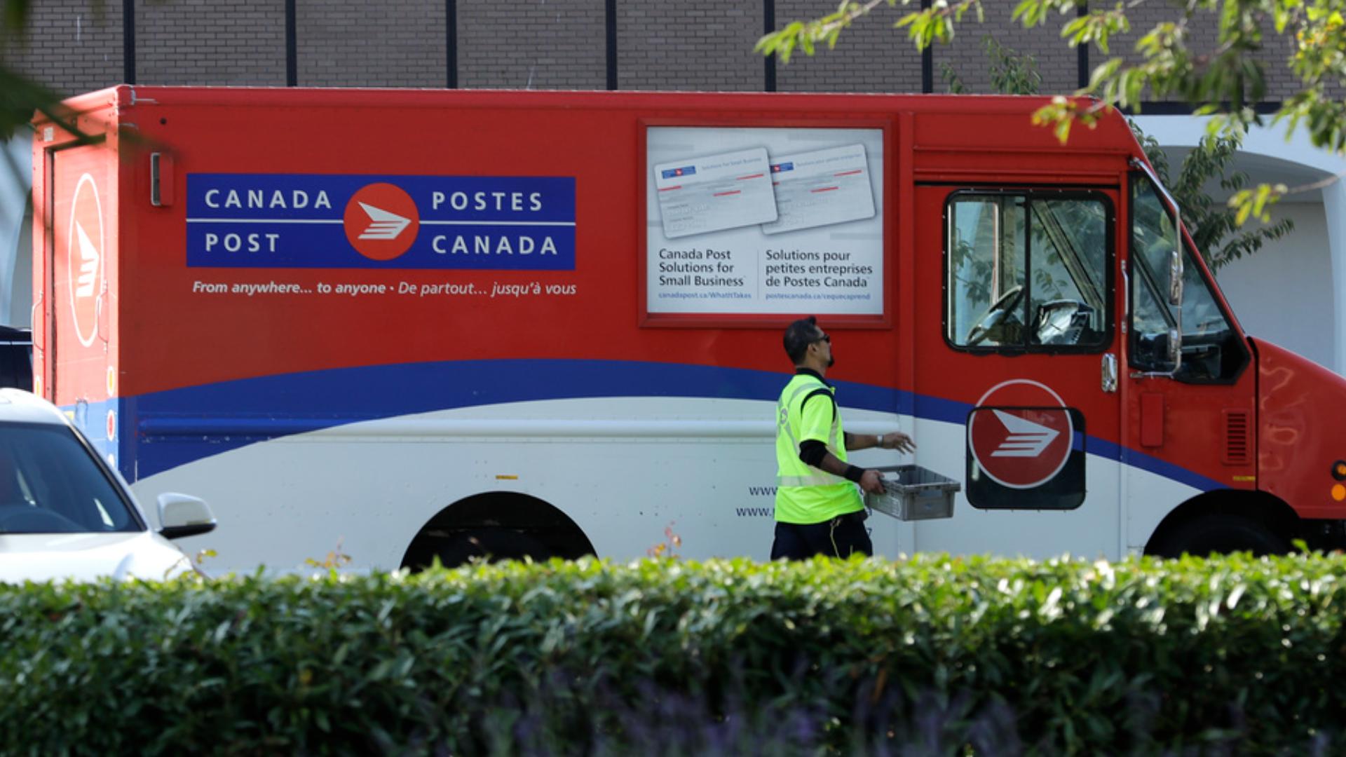USPS halts mail service to Canada amid postal strike | king5.com