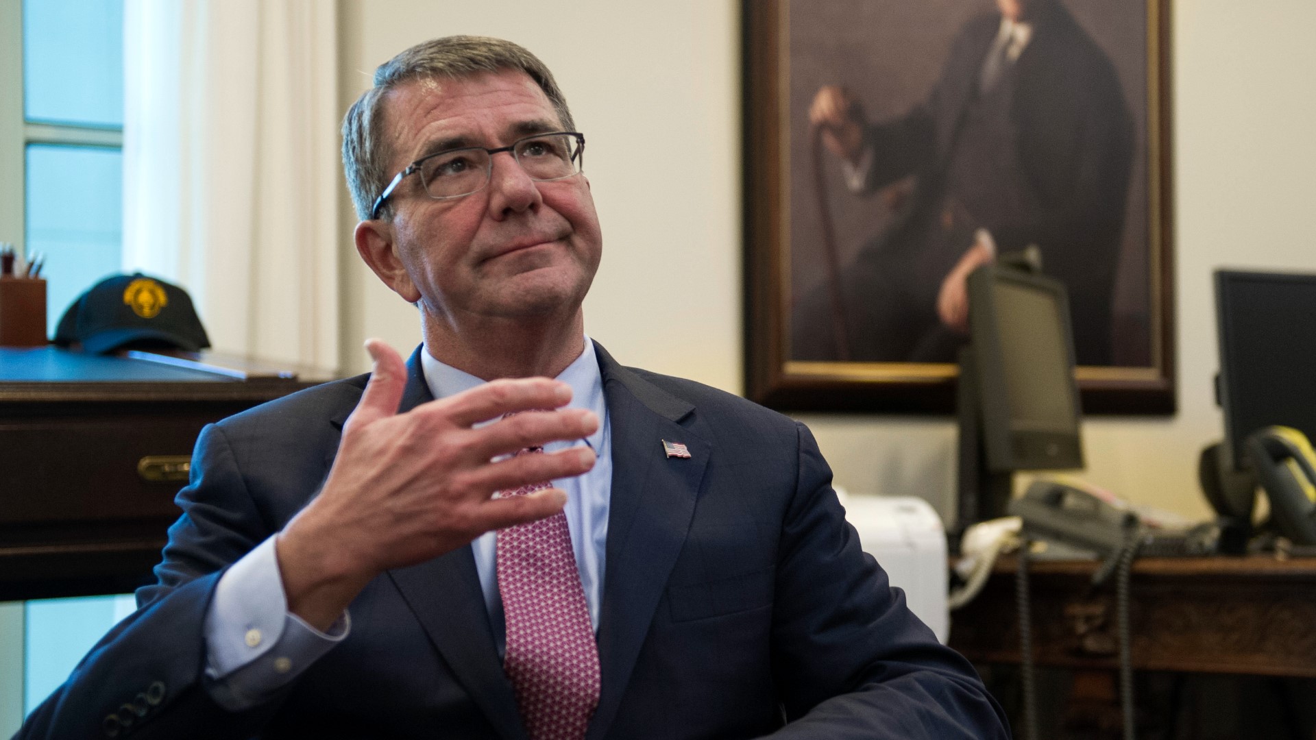 Ash Carter, Obama-era defense secretary, dies at 68 | king5.com