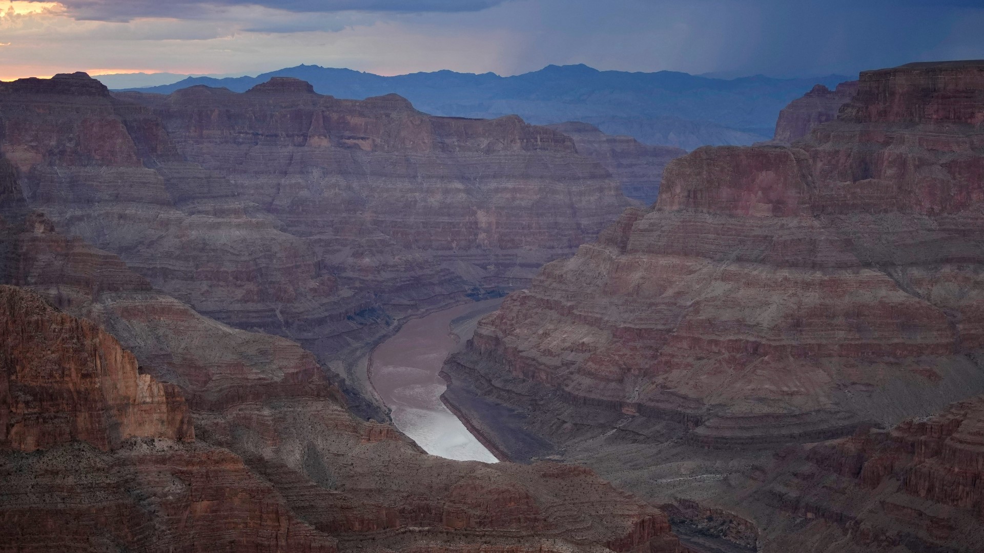 Public process to reshape Colorado River water use rules begins | king5.com