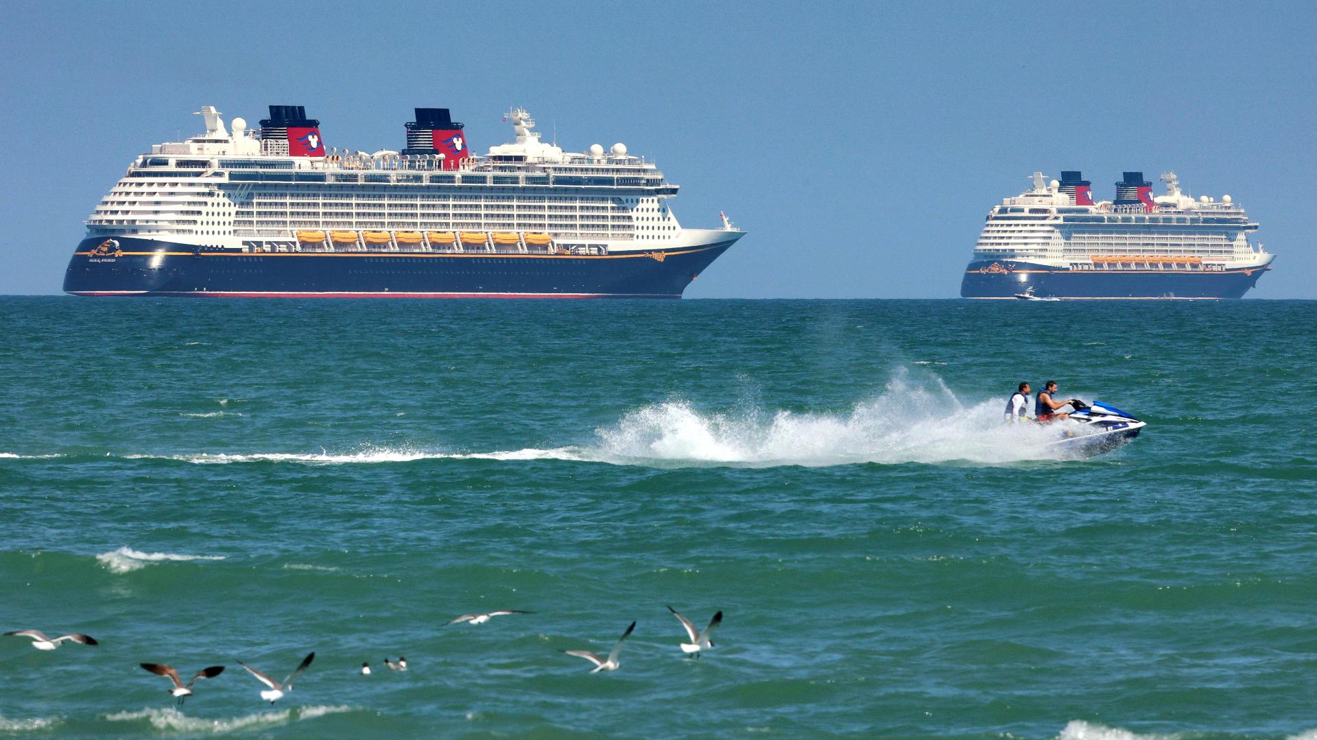 Prosecutors won’t charge mother after daughter’s fall from Disney ...
