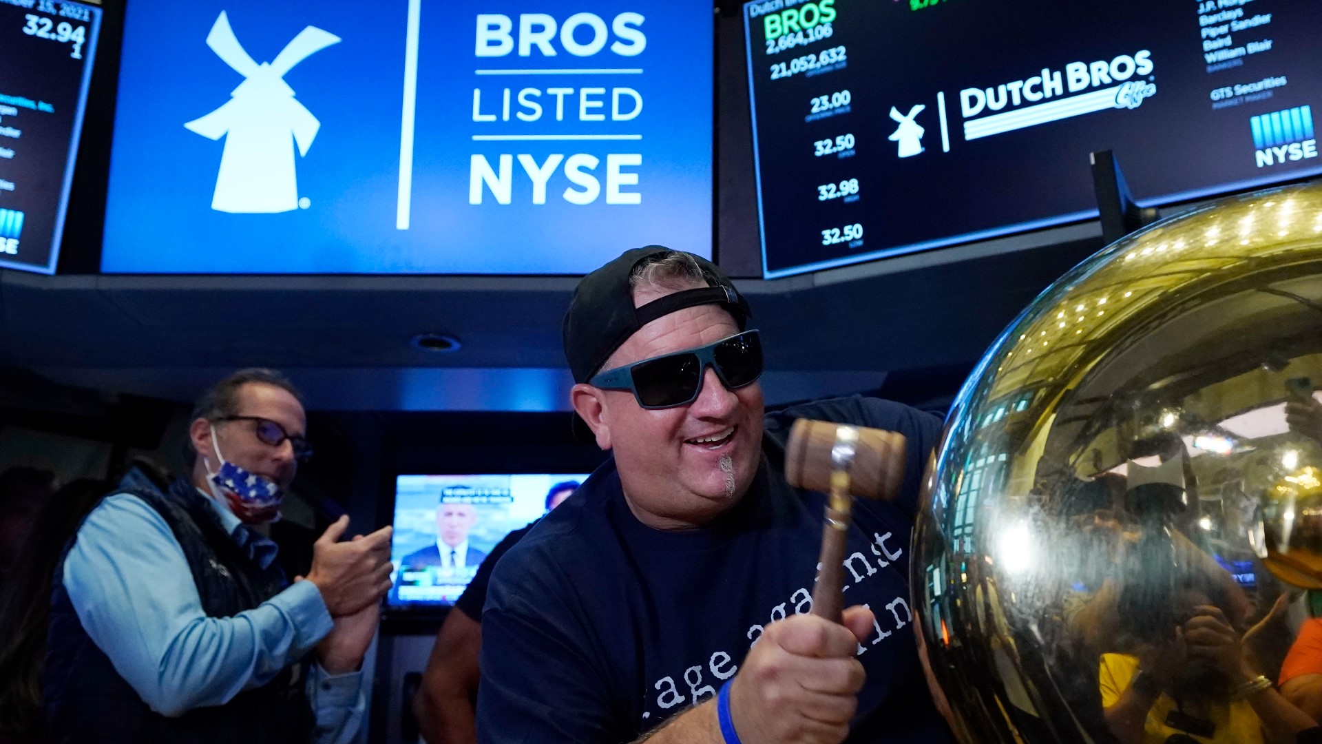 Oregon's Dutch Bros Coffee launches IPO | king5.com