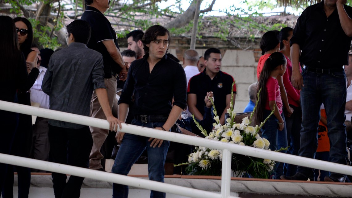 Julián Figueroa, son of Joan Sebastian, dies | king5.com