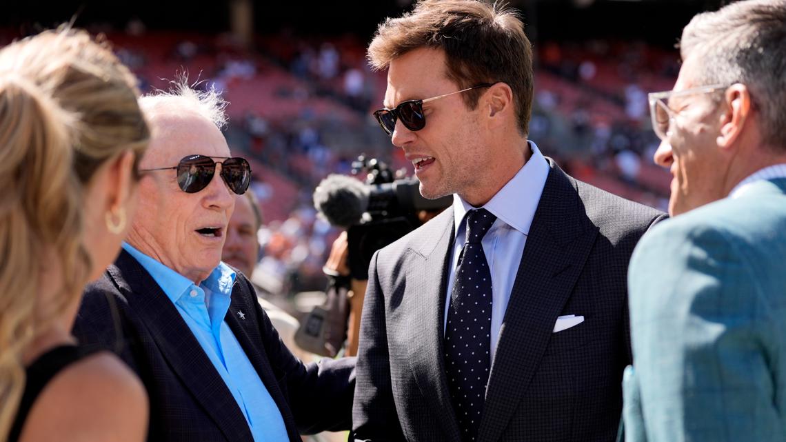 Tom Brady begins second career as football analyst | king5.com