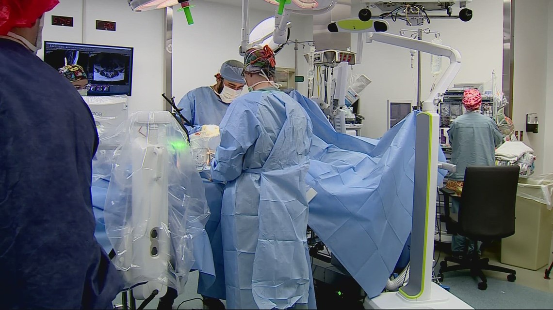 Researchers find new metal could reduce surgical infection risk | king5.com