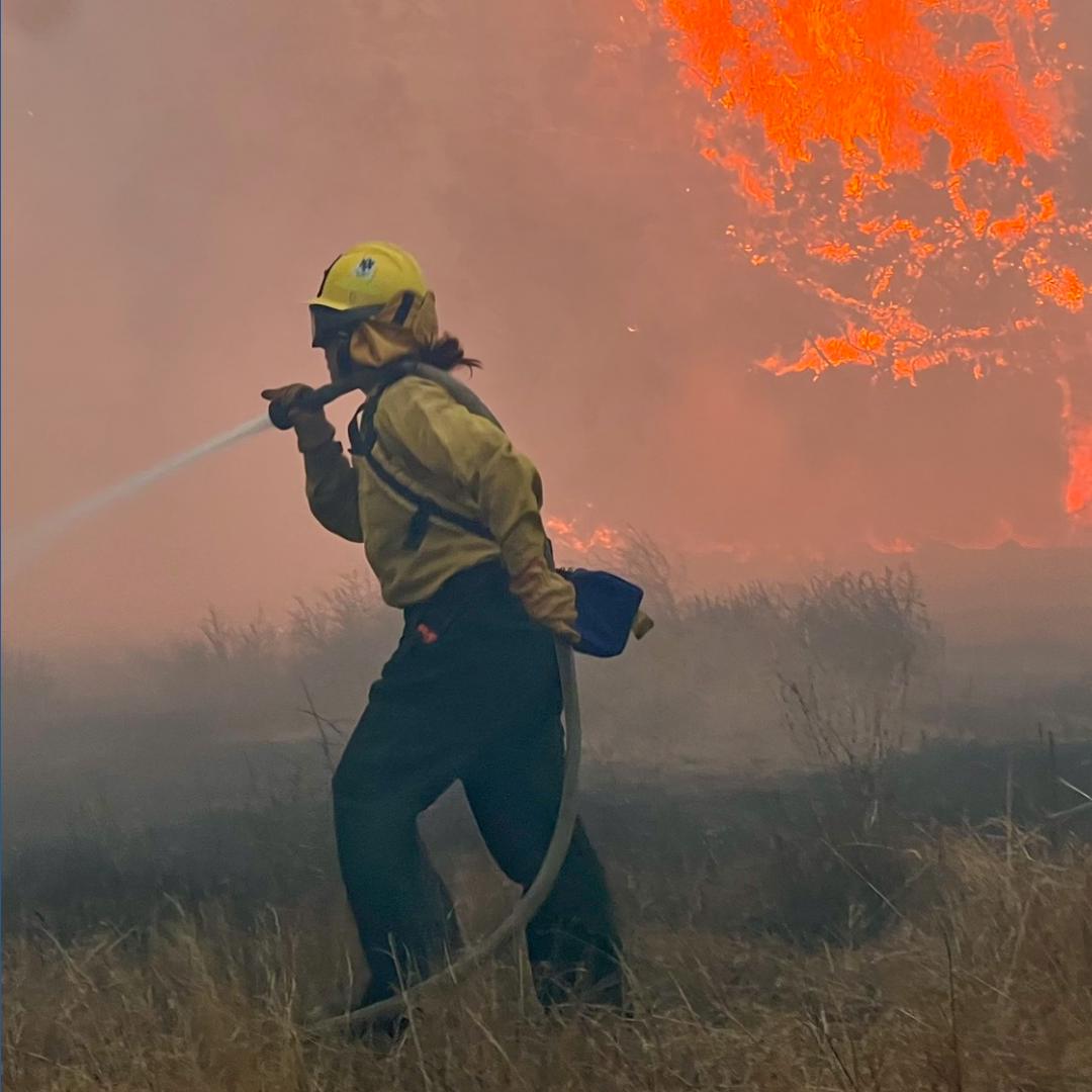 Flat Fire near Lake Billy Chinook prompts evacuations in Jefferson ...
