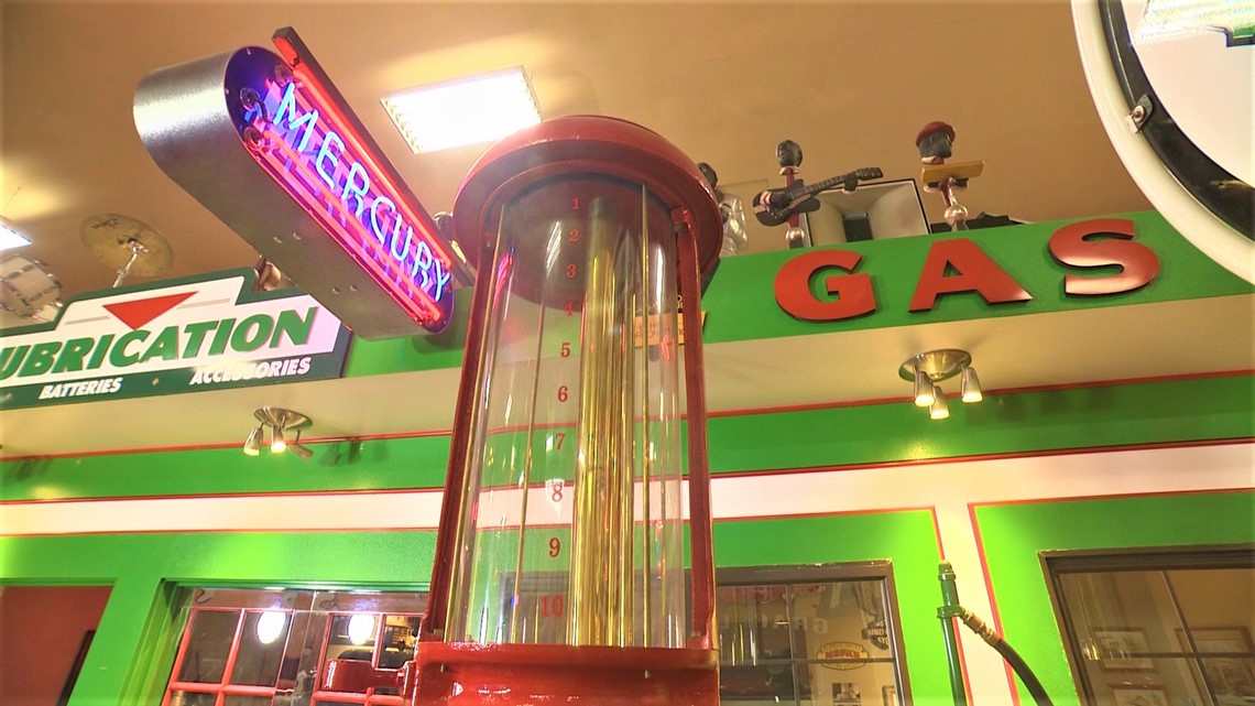 Feast your eyes on these beauties: Edmonds showroom sells hot rods ...