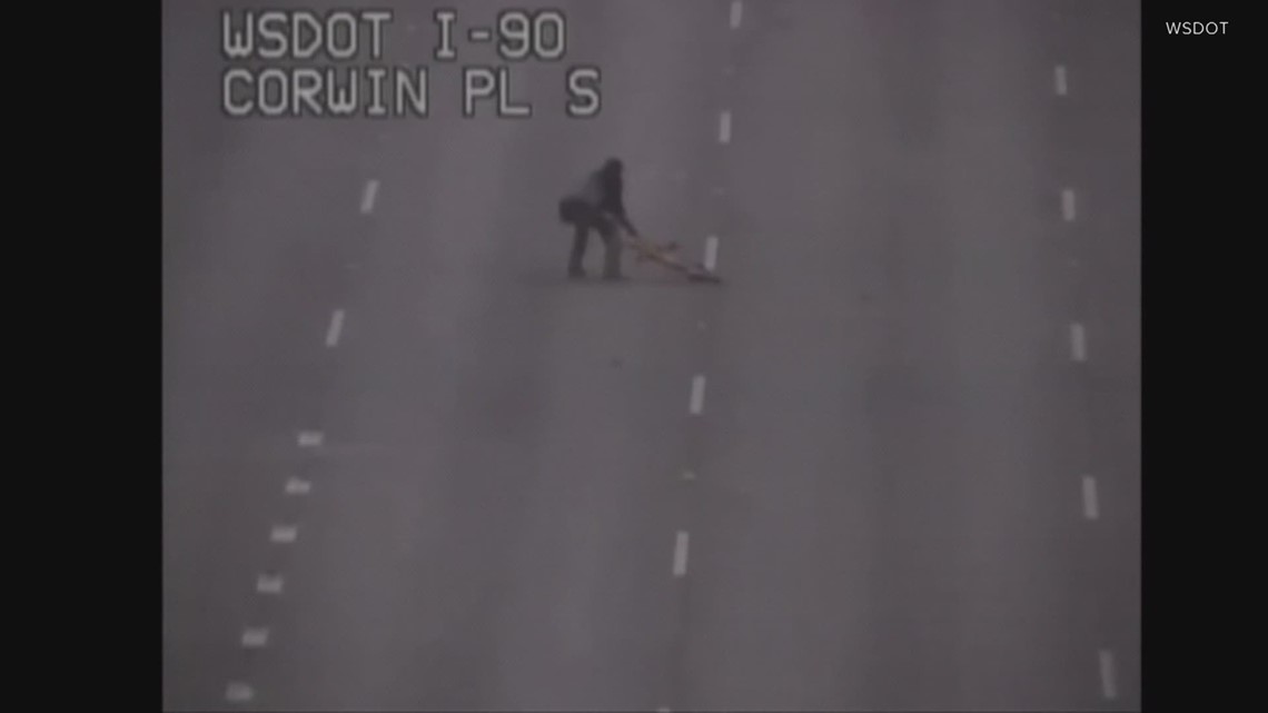Video shows person throwing objects at cars on I-90 in Seattle Friday ...