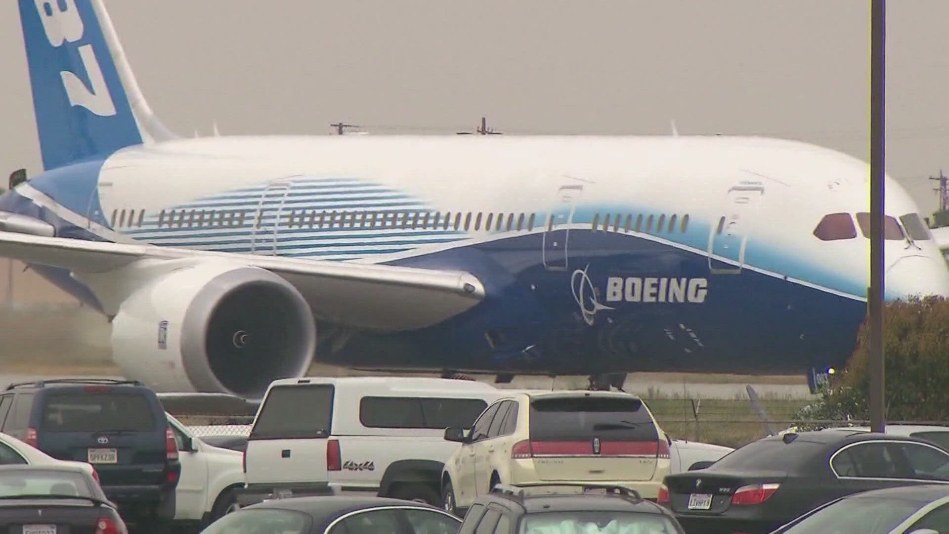 Boeing sees sales jump in 2nd quarter financial report | king5.com