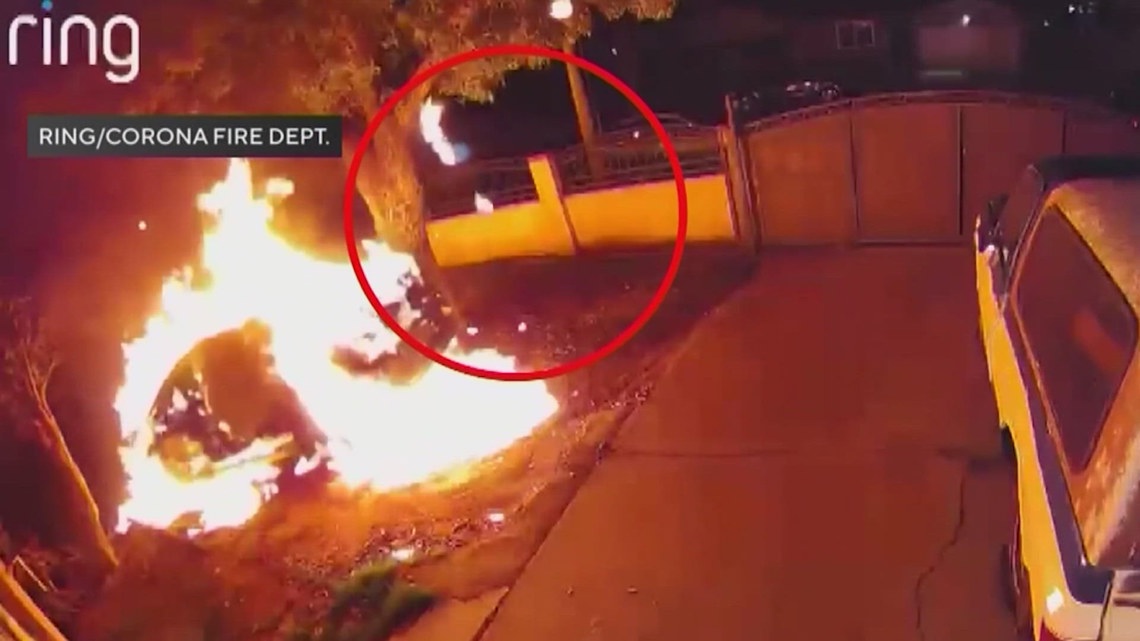 WATCH: Arsonist sets himself on fire while torching car | king5.com