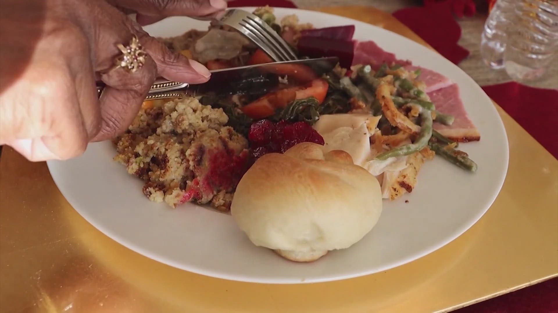 Thanksgiving dinner costs dropped for third consecutive year, turkey ...