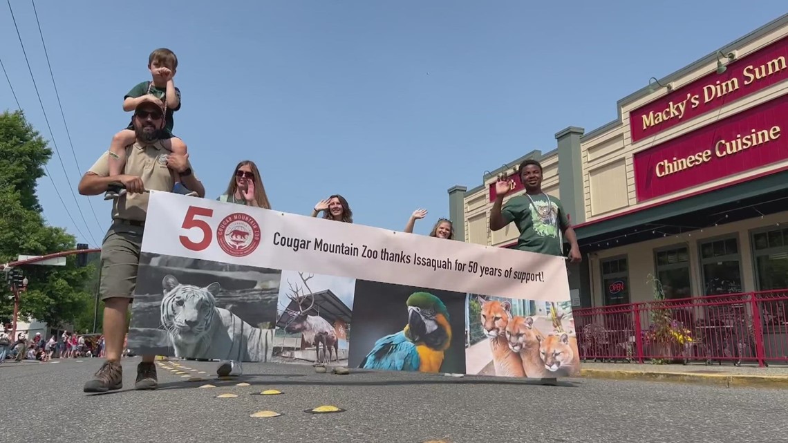 Cougar Mountain Zoo honored at Issaquah's Fourth of July Parade | king5.com