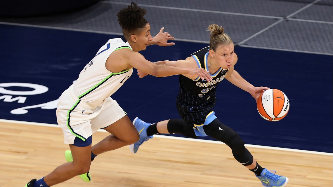 Vandersloot becomes 4th in WNBA history with 2,000 assists | king5.com