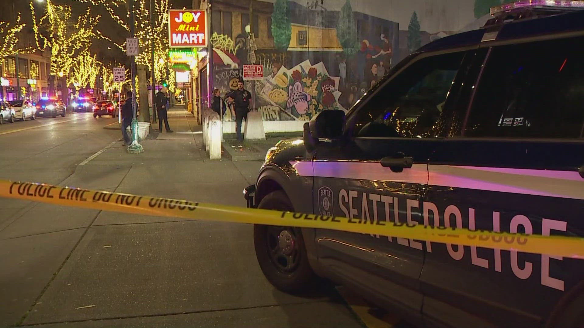 Seattle police seek suspect who shot man in 'unprovoked' U District ...