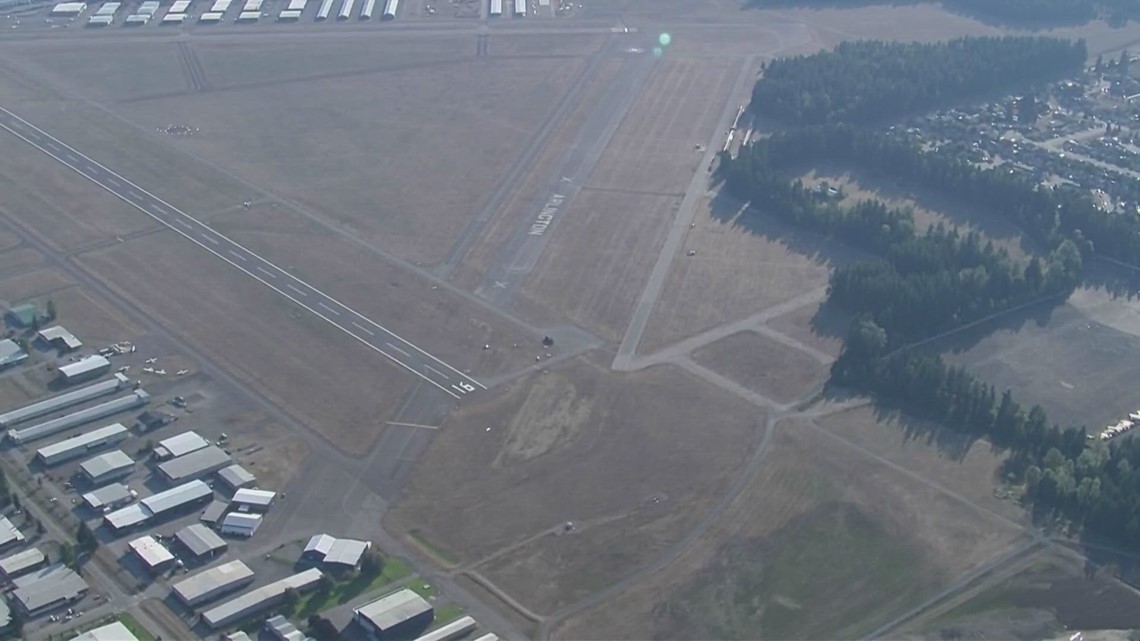 1 person dies in Arlington plane crash | king5.com