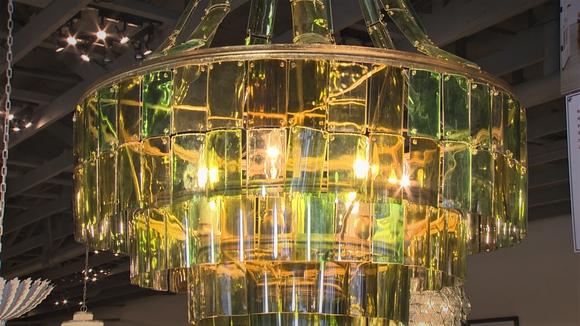 Eco-chic furniture store TREE opens in Bellevue | king5.com