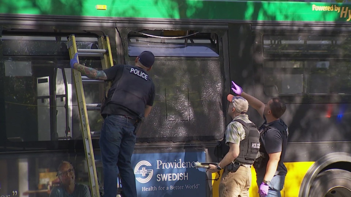 Retired KOMO weatherman Steve Pool dies | king5.com