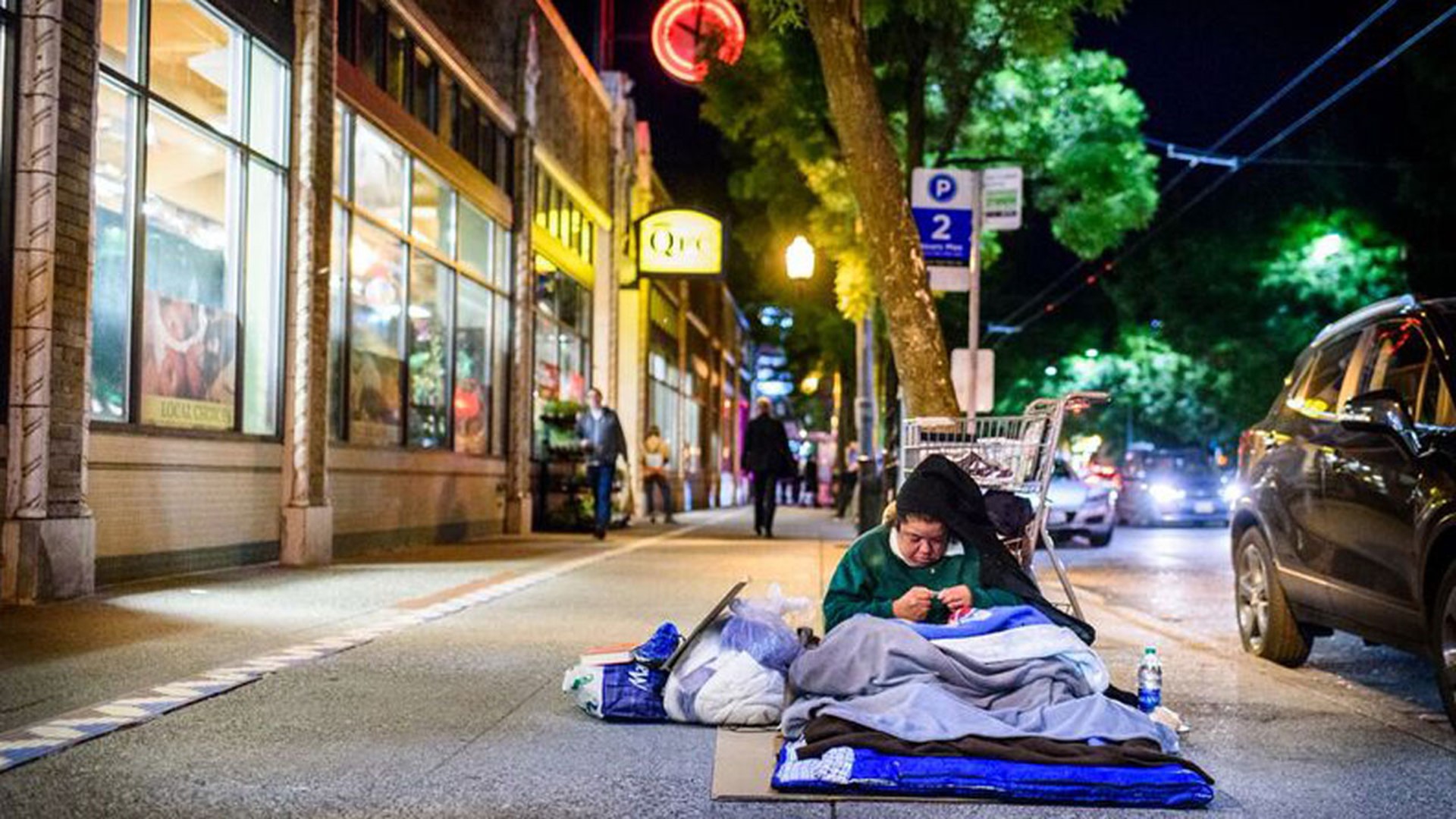 Photographer captures the faces of Seattle's homeless | king5.com