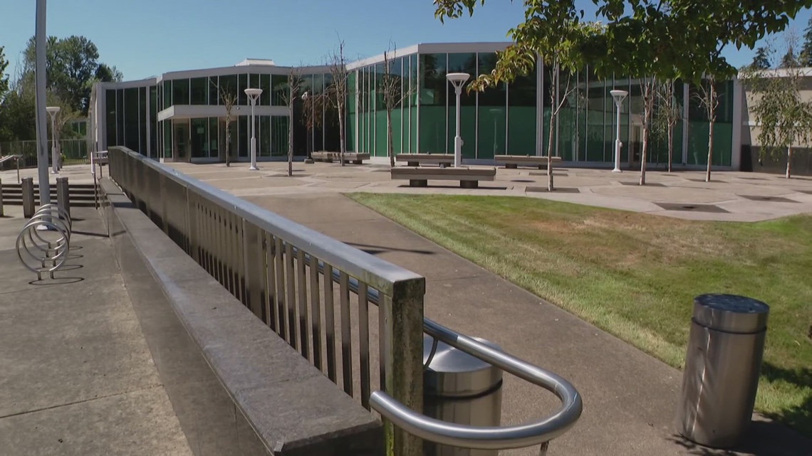 Seattle City Council committee moves proposal for new jail pilot ...