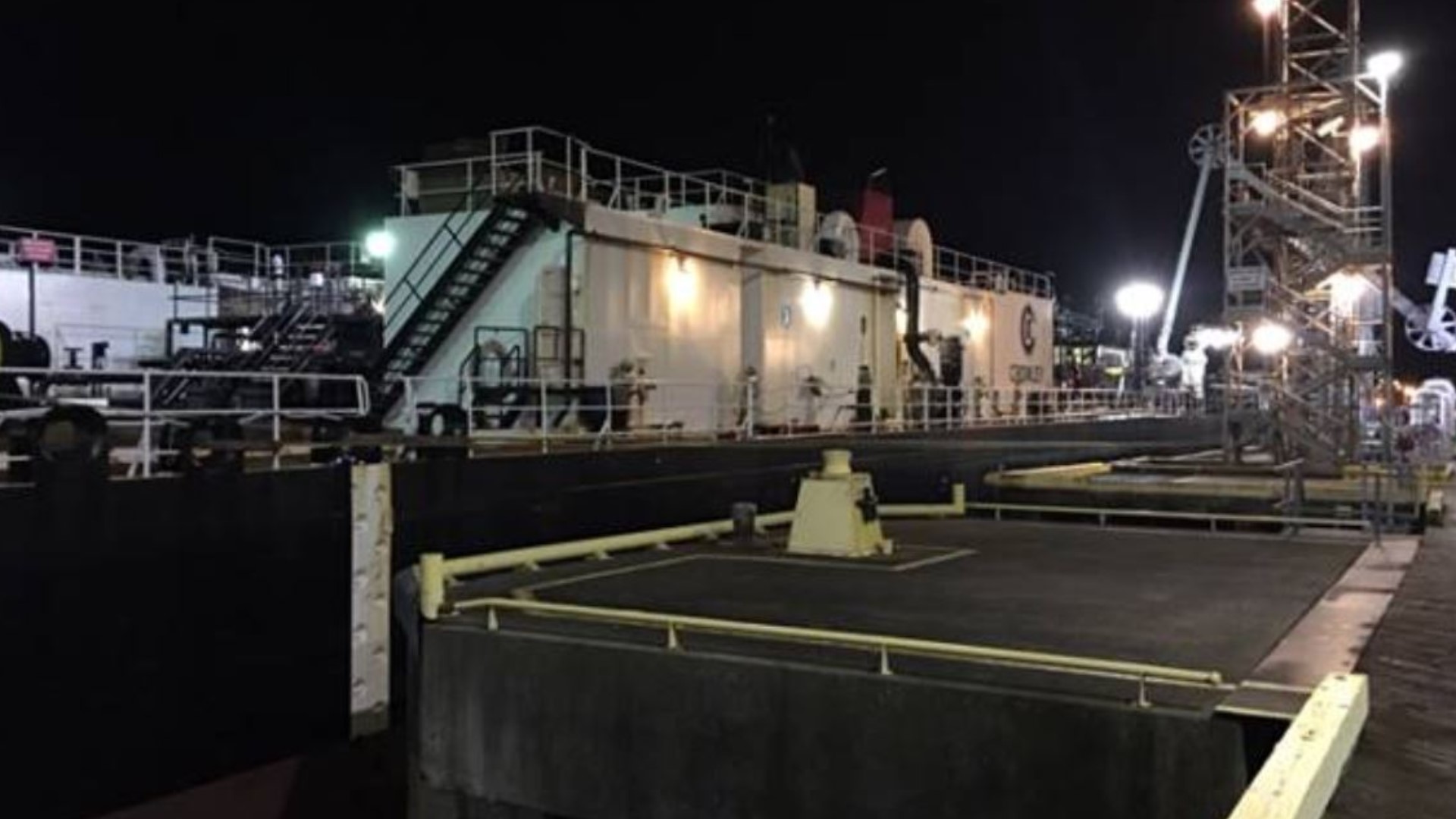 Fast response helped keep oil spill at Shell Puget Sound Refinery ...