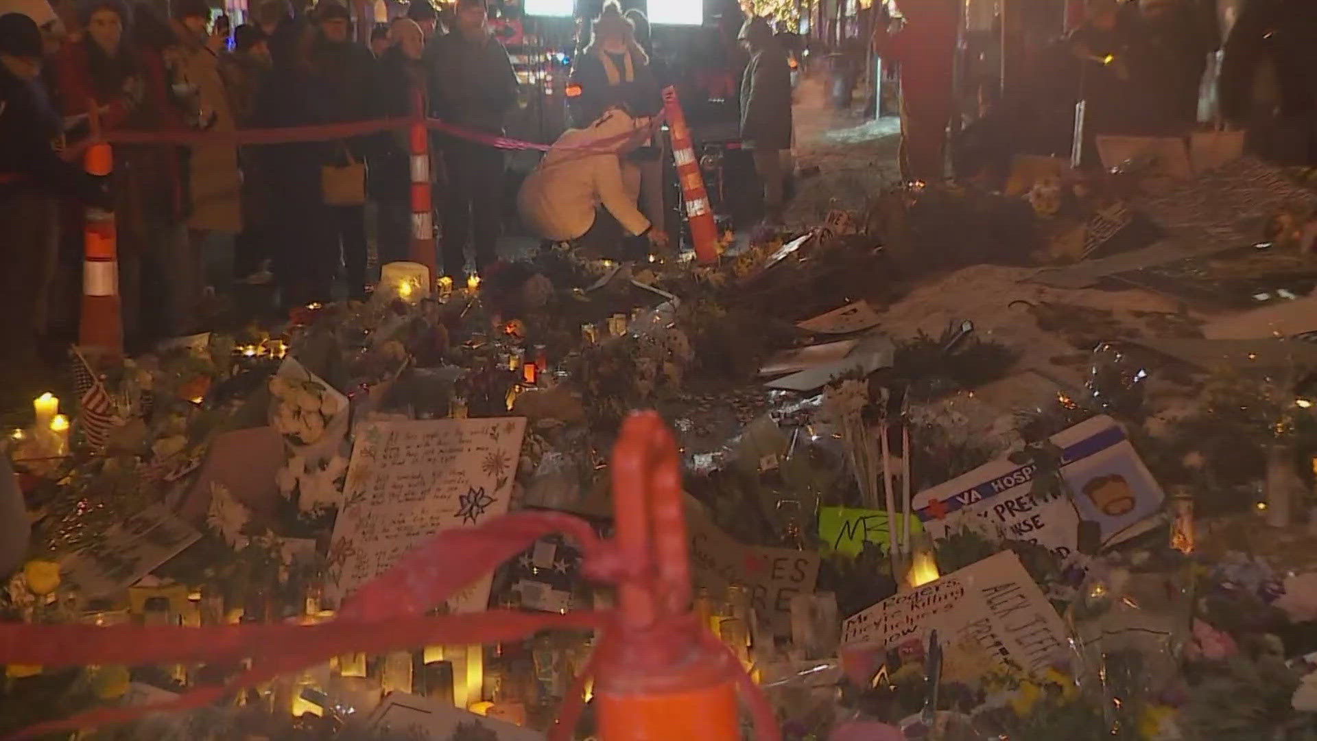 Memorial for Alex Pretti grows in Minneapolis | king5.com