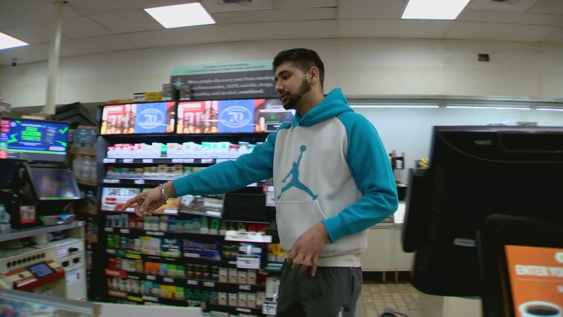 West Seattle 7-Eleven robbed twice in 24 hours | king5.com