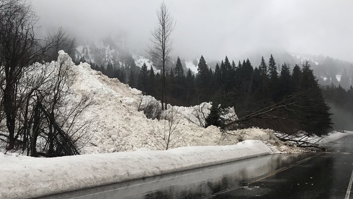 Stevens Pass reopens after avalanche danger forces overnight closure ...