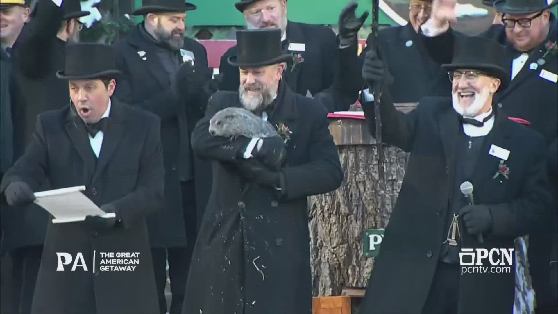 Punxsutawney Phil sees his shadow | king5.com
