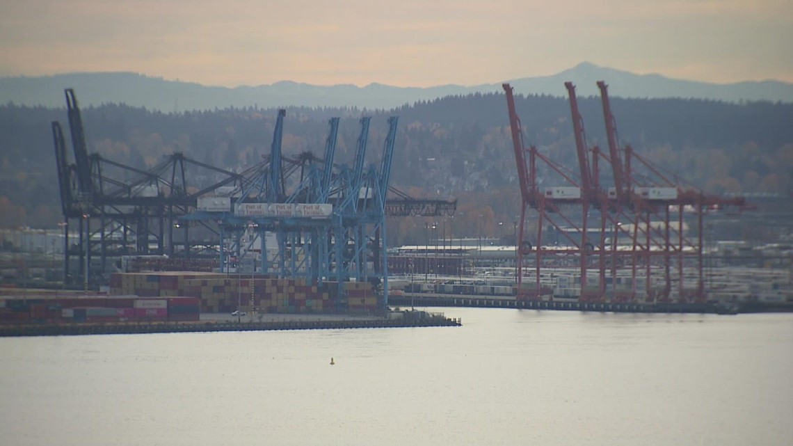 New report warns Washington ports could lose business to Canada | king5.com