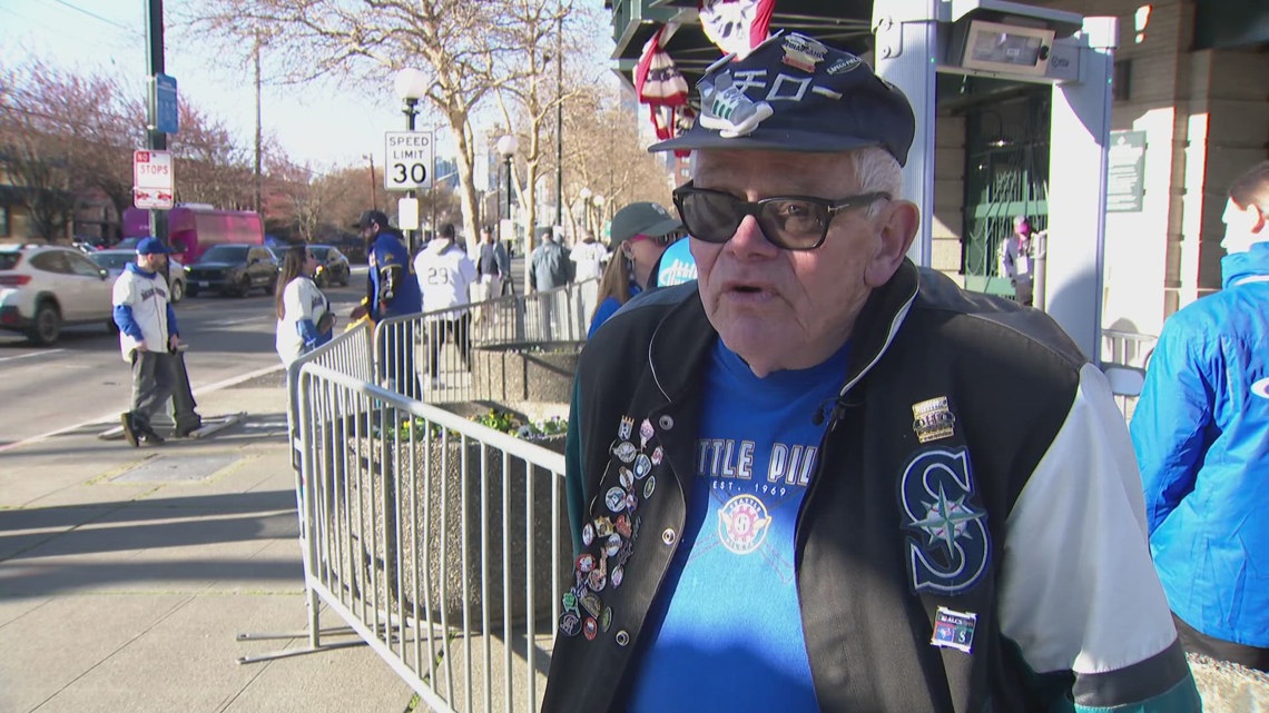 Mariners superfan Joe Cox anchors Opening Day spirit | king5.com