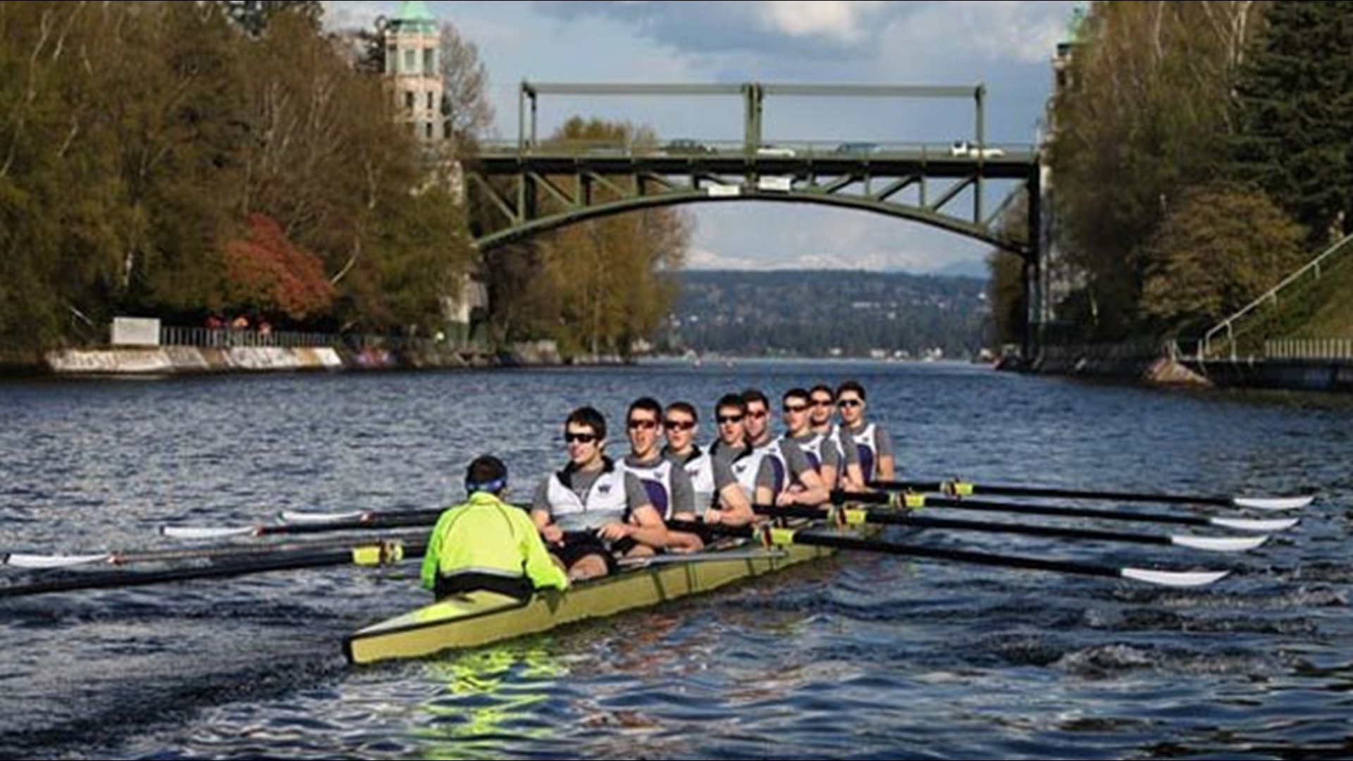 Touring Montlake with the UW rowing coach - Neighbor in the Know ...