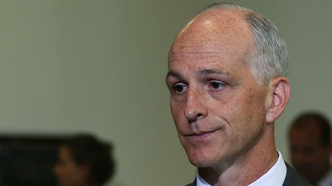 Rep. Adam Smith calls for expanded mental health training | king5.com