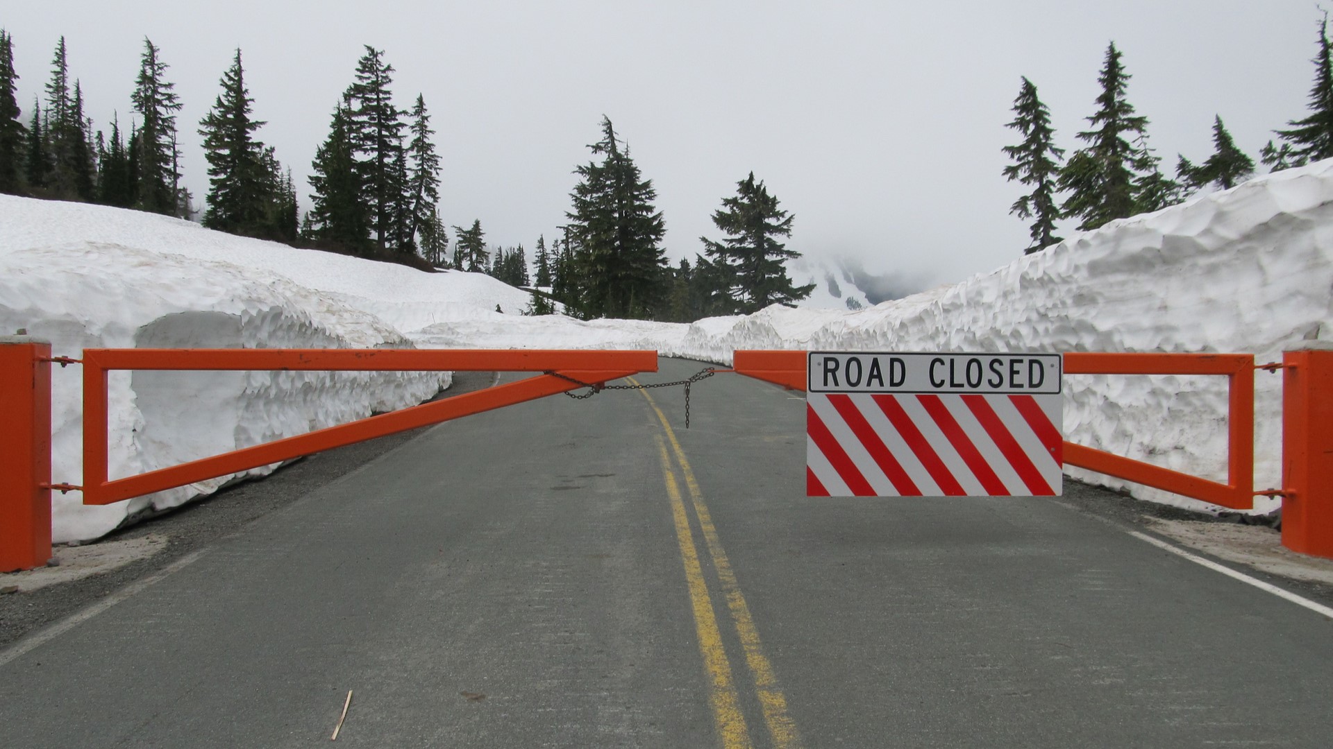 Road to Artist Point opens for earliest re-opening in 20 years | king5.com