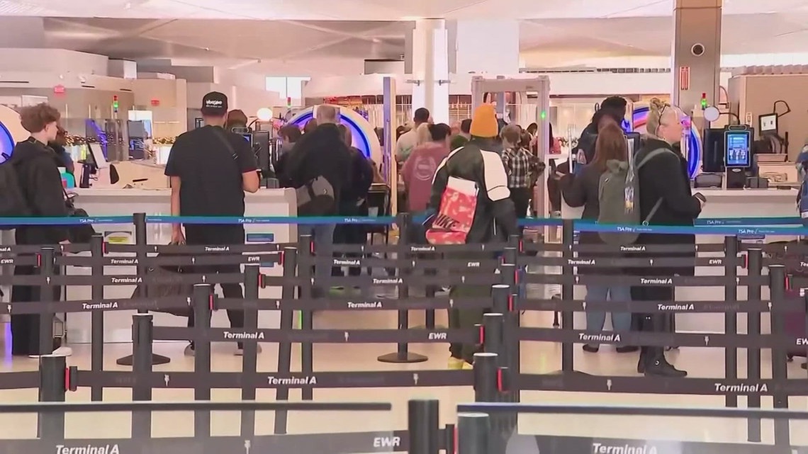 TSA says travelers with no REAL I.D. face a hefty fee | king5.com