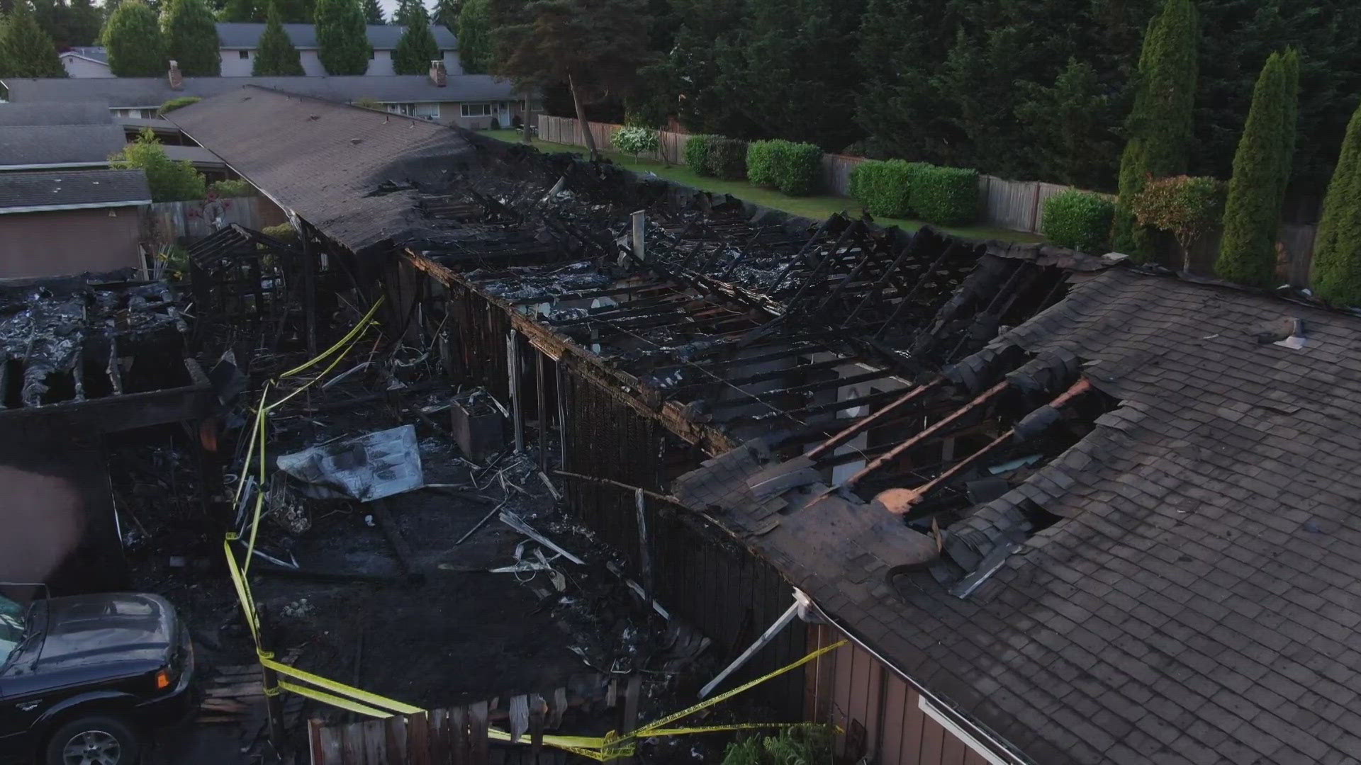 1 person injured and 11 displaced in downtown Puyallup apartment fire ...