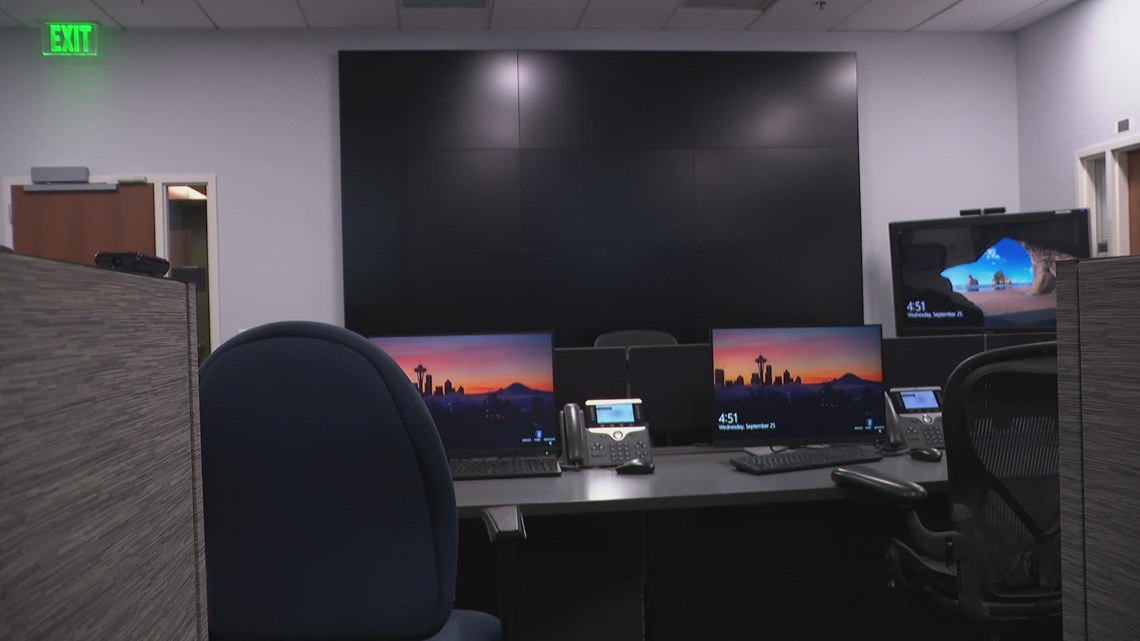 Seattle City Council approves new hiring bonuses for SPD officers, use ...