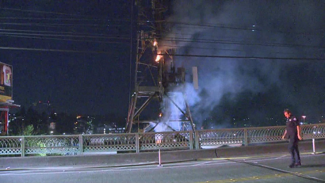 Downtown AT&T cell tower damaged in early morning fire | king5.com