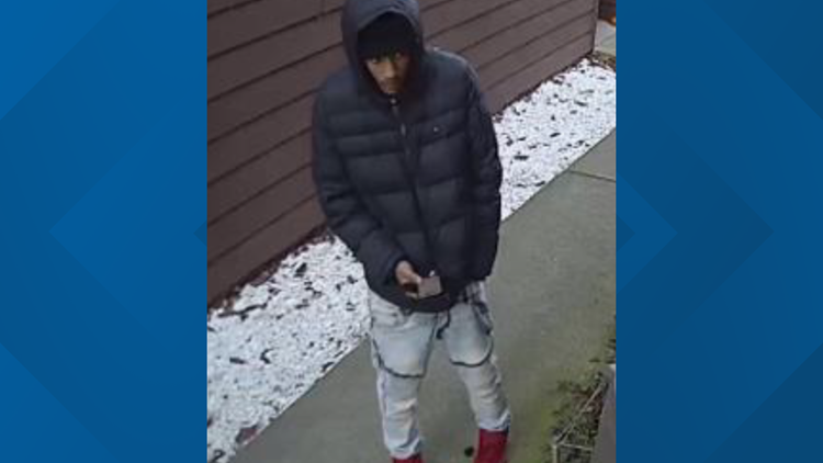 Police looking to identify West Seattle shooting, robbery suspect ...