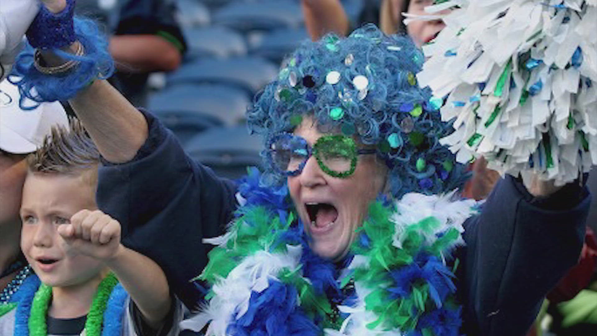 Family of legendary Seahawks fan keeping her spirit alive | king5.com