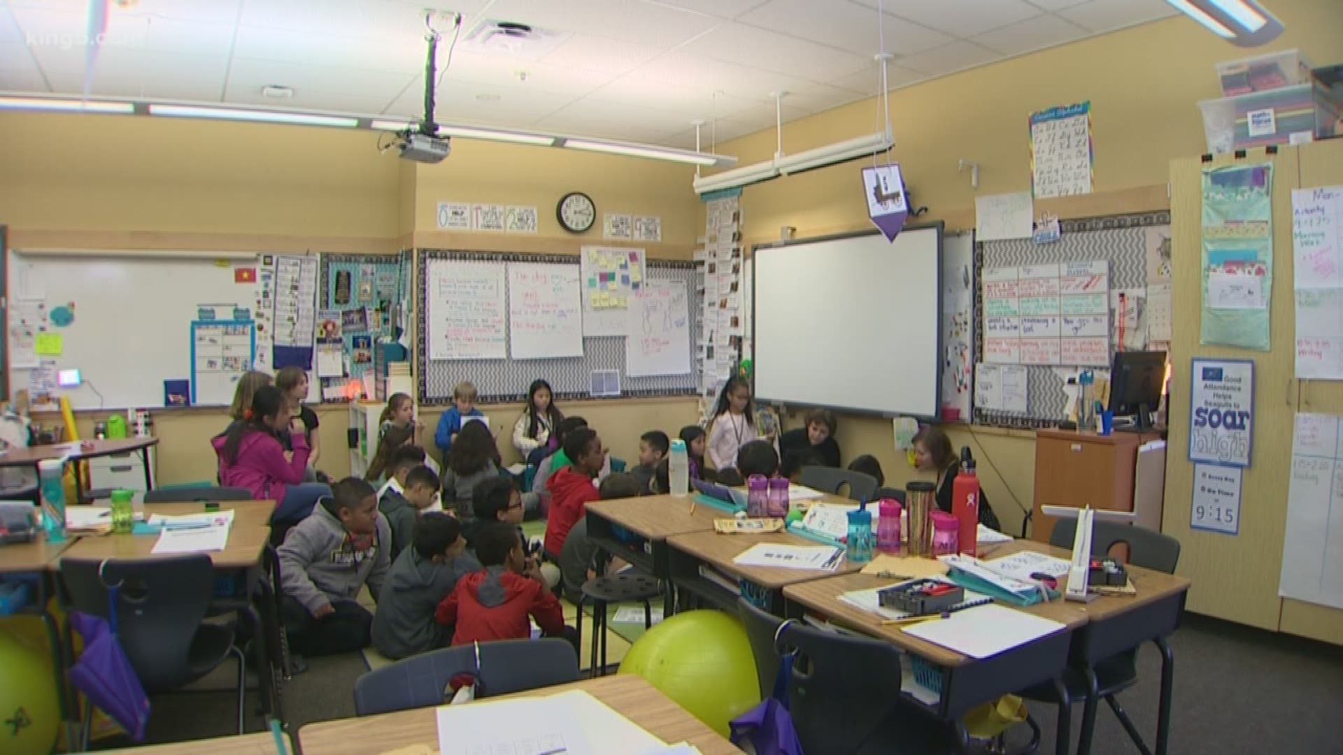 Burien teacher raising money to teach coding to 4th graders | king5.com