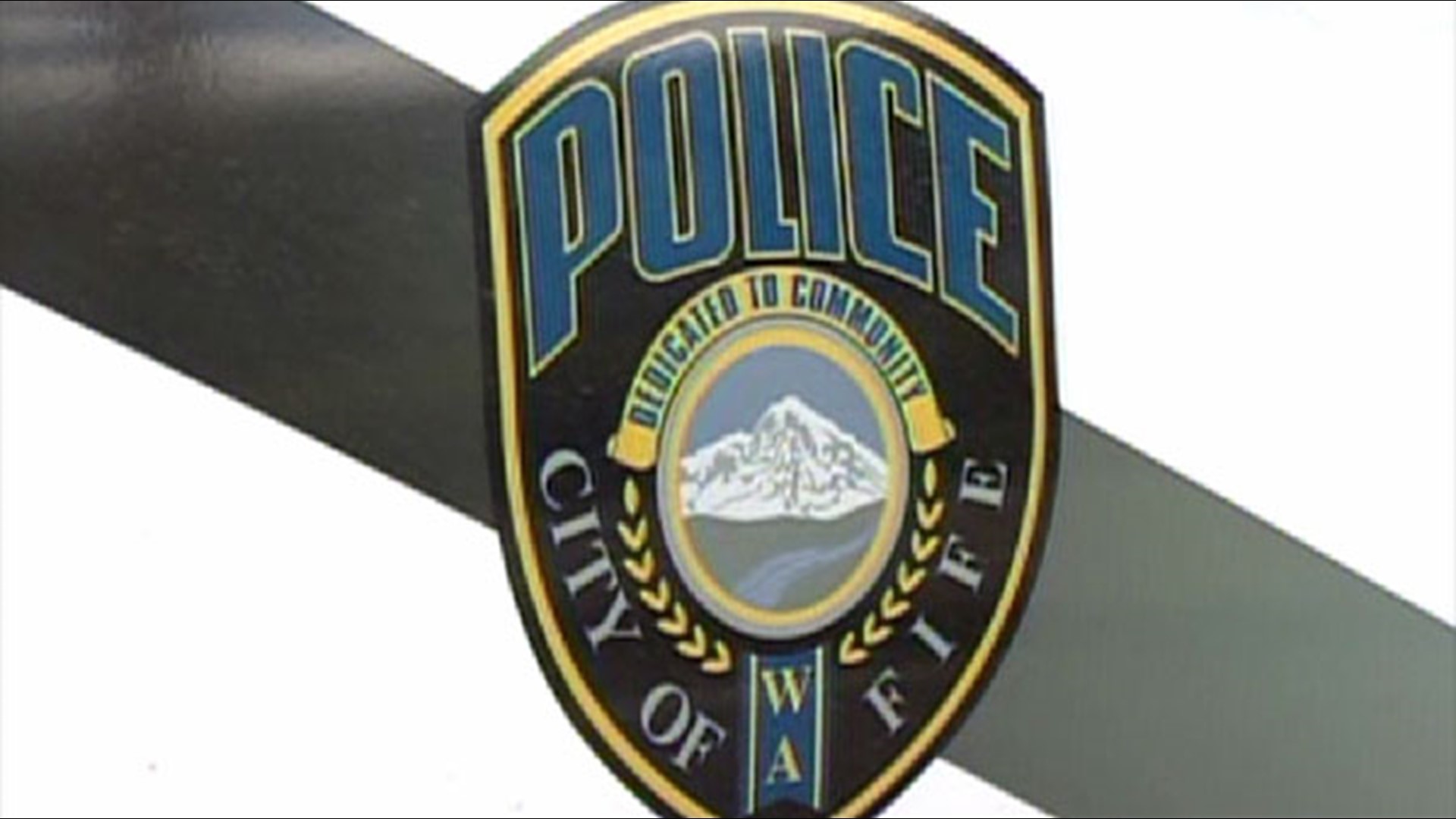 Suspect killed in Fife after holding son hostage | king5.com