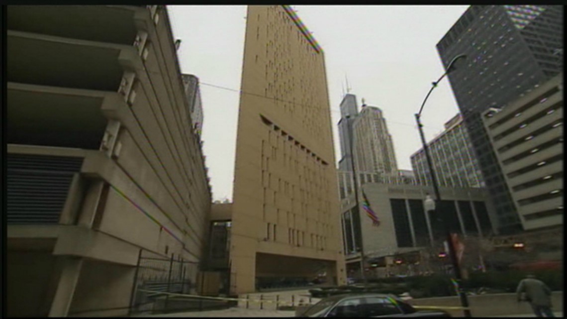 Holder averts furloughs of 3,570 federal prison staffers | king5.com