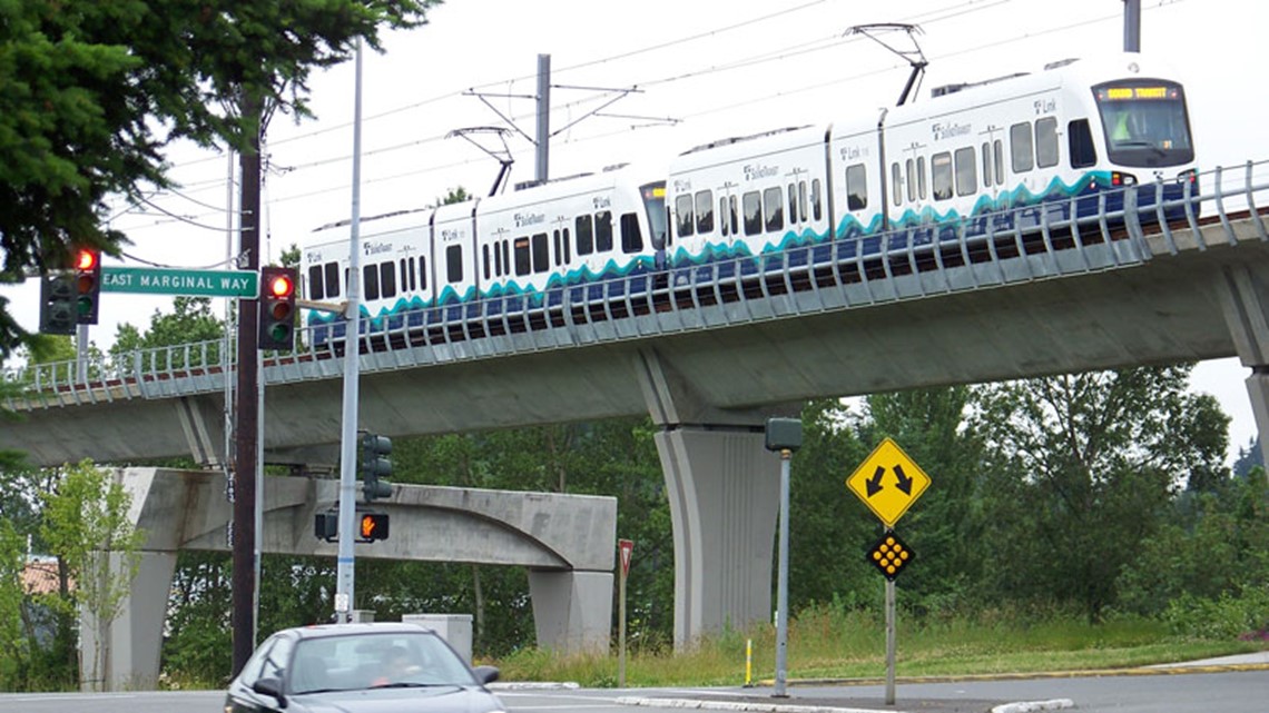 Metro launches South Seattle, Tukwila shuttles to light rail stations ...