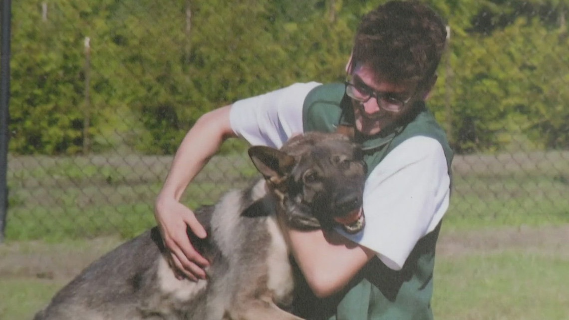 Mandy Gordon demands justice in son's alleged shooting by employer | king5.com