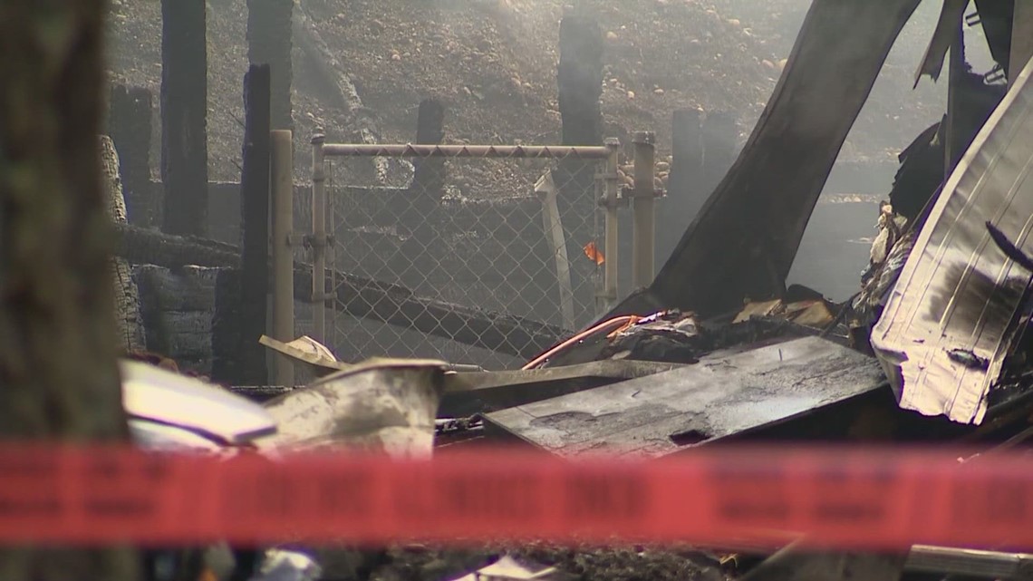 Three people hospitalized after Federal Way house fire | king5.com